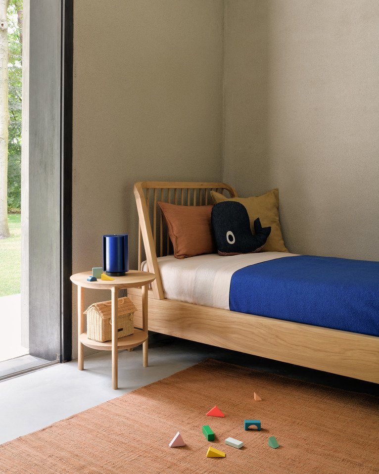 Ethnicraft Bett Spindle in braun kaufen